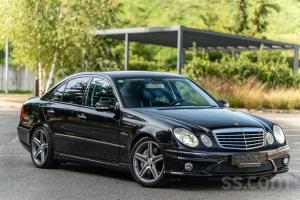 Melns Mercedes-Benz E 63 AMG 2009 Rīga, ar dzinēja tilpumu 6.30 L un nobraukumu 123 tūkst. km par 21900 €, foto 8 vietnē AUTOMOTO.COM.LV