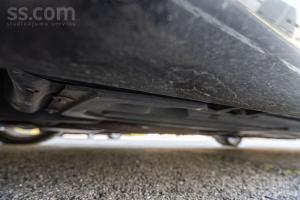 Черный Мерседес E 63 AMG 2009 в Рига, объемом двигателя 6.30 л и пробегом 123 тыс. км за 19500 €, фото 24 на AUTOMOTO.COM.LV