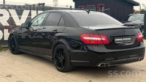 Black Mercedes-Benz E 63 AMG 2012 in Liepaja, with an engine capacity of 5.50 L and mileage of 83 thousand km for 32500 €, photo 8 on AUTOMOTO.COM.LV