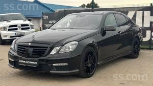 Black Mercedes-Benz E 63 AMG 2012 in Liepaja, with an engine capacity of 5.50 L and mileage of 83 thousand km for 32500 €, photo 10 on AUTOMOTO.COM.LV