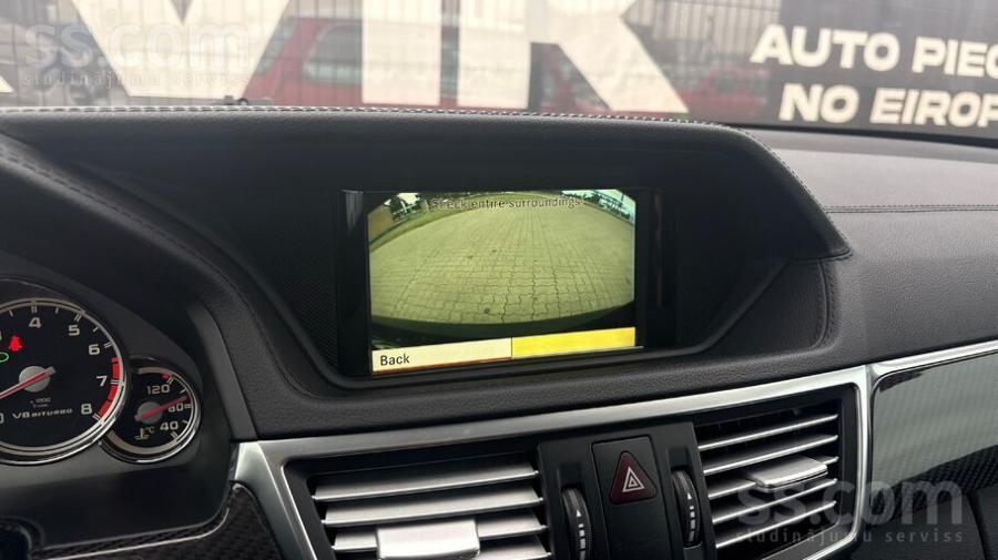 Black Mercedes-Benz E 63 AMG 2012 in Liepaja, with an engine capacity of 5.50 L and mileage of 83 thousand km for 32500 €, photo 25 on AUTOMOTO.COM.LV