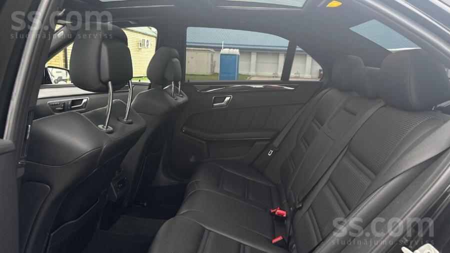 Black Mercedes-Benz E 63 AMG 2012 in Liepaja, with an engine capacity of 5.50 L and mileage of 83 thousand km for 32500 €, photo 33 on AUTOMOTO.COM.LV