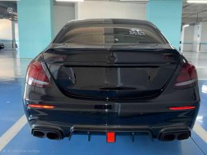 Melns Mercedes-Benz E 63 AMG 2018 Viļņa, ar dzinēja tilpumu 3.98 L un nobraukumu 99 tūkst. km par 50000 €, foto 6 vietnē AUTOMOTO.COM.LV