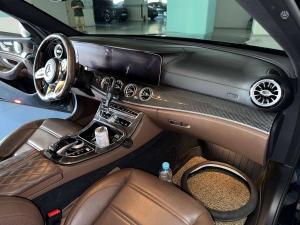 Melns Mercedes-Benz E 63 AMG 2018 Viļņa, ar dzinēja tilpumu 3.98 L un nobraukumu 99 tūkst. km par 50000 €, foto 12 vietnē AUTOMOTO.COM.LV