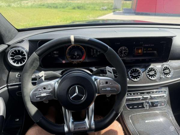 Black Mercedes-Benz E 63 AMG 2019 in Siauliai, with an engine capacity of 3.98 L and mileage of 82 thousand km for 72000 €, photo 9 on AUTOMOTO.COM.LV
