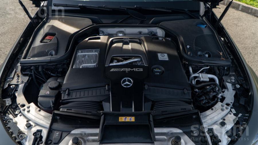Black Mercedes-Benz E 63 AMG 2021 in Riga, with an engine capacity of 4.00 L and mileage of 76 thousand km for 74000 €, photo 5 on AUTOMOTO.COM.LV
