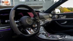 Black Mercedes-Benz E 63 AMG 2021 in Riga, with an engine capacity of 4.00 L and mileage of 76 thousand km for 74000 €, photo 6 on AUTOMOTO.COM.LV