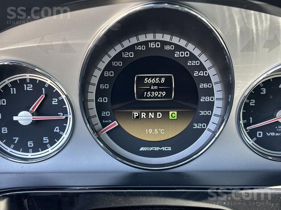 Pelēks Mercedes-Benz E 63 AMG 2012 Rīga, ar dzinēja tilpumu 5.50 L un nobraukumu 154 tūkst. km par 30000 €, foto 19 vietnē AUTOMOTO.COM.LV