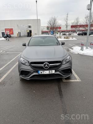Серый Мерседес E 63 AMG 2017 в Рига, объемом двигателя 4.00 л и пробегом 61 тыс. км за 55000 €, фото 6 на AUTOMOTO.COM.LV