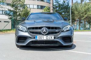 Grey Mercedes-Benz E 63 AMG 2020 in Tallinn, with an engine capacity of 3.98 L and mileage of 81 thousand km for 54990 €, photo 8 on AUTOMOTO.COM.LV