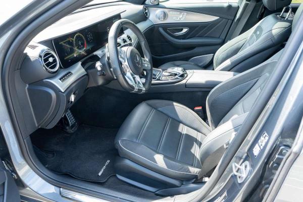 Серый Мерседес E 63 AMG 2020 в Таллин, объемом двигателя 3.98 л и пробегом 81 тыс. км за 54990 €, фото 8 на AUTOMOTO.COM.LV