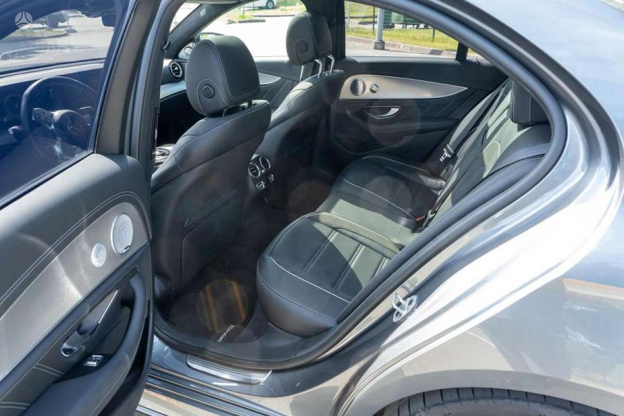 Grey Mercedes-Benz E 63 AMG 2020 in Tallinn, with an engine capacity of 3.98 L and mileage of 81 thousand km for 54990 €, photo 10 on AUTOMOTO.COM.LV