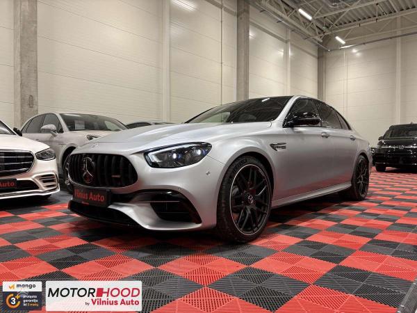 Pelēks Mercedes-Benz E 63 AMG 2021 Viļņa, ar dzinēja tilpumu 3.98 L un nobraukumu 82 tūkst. km par 79990 €, foto 1 vietnē AUTOMOTO.COM.LV