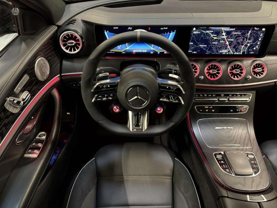 Pelēks Mercedes-Benz E 63 AMG 2021 Viļņa, ar dzinēja tilpumu 3.98 L un nobraukumu 82 tūkst. km par 79990 €, foto 22 vietnē AUTOMOTO.COM.LV