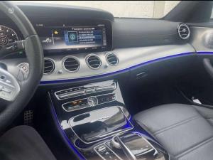 Белый Мерседес E 63 AMG 2018 в Каунас, объемом двигателя 3.98 л и пробегом 131 тыс. км за 82500 €, фото 3 на AUTOMOTO.COM.LV