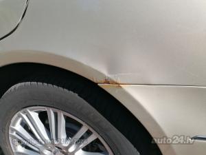 Smilšu krāsa Mercedes-Benz E-Class 2011 Tallina, ar dzinēja tilpumu 3.50 L un nobraukumu 155 tūkst. km par 9900 €, foto 7 vietnē AUTOMOTO.COM.LV