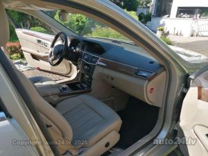 Smilšu krāsa Mercedes-Benz E-Class 2011 Tallina, ar dzinēja tilpumu 3.50 L un nobraukumu 155 tūkst. km par 9900 €, foto 11 vietnē AUTOMOTO.COM.LV