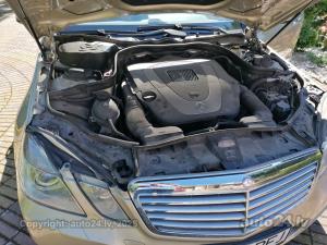 Smilšu krāsa Mercedes-Benz E-Class 2011 Tallina, ar dzinēja tilpumu 3.50 L un nobraukumu 155 tūkst. km par 9900 €, foto 17 vietnē AUTOMOTO.COM.LV