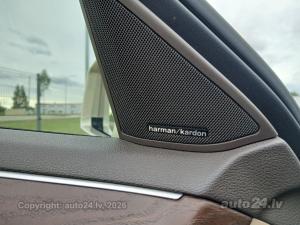 Beige Mercedes-Benz E-Class 2011 in Tallinn, with an engine capacity of 2.10 L and mileage of 250 thousand km for 9999 €, photo 19 on AUTOMOTO.COM.LV