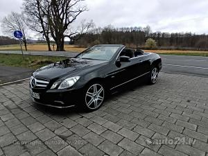 Melns Mercedes-Benz E-Class 2010 Tartu, ar dzinēja tilpumu 3.00 L un nobraukumu 195 tūkst. km par 12490 €, foto 2 vietnē AUTOMOTO.COM.LV
