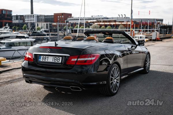 Melns Mercedes-Benz E-Class 2011 Tallina, ar dzinēja tilpumu 3.00 L un nobraukumu 201 tūkst. km par 14000 €, foto 5 vietnē AUTOMOTO.COM.LV