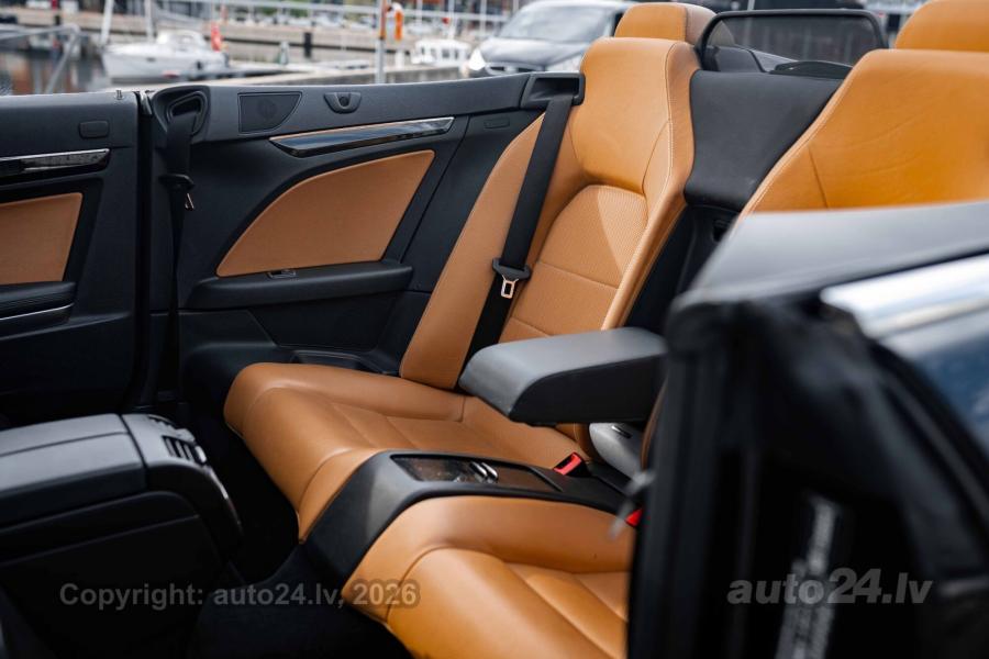 Black Mercedes-Benz E-Class 2011 in Tallinn, with an engine capacity of 3.00 L and mileage of 201 thousand km for 14000 €, photo 15 on AUTOMOTO.COM.LV