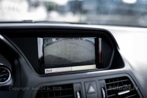 Black Mercedes-Benz E-Class 2011 in Tallinn, with an engine capacity of 3.00 L and mileage of 201 thousand km for 14000 €, photo 18 on AUTOMOTO.COM.LV