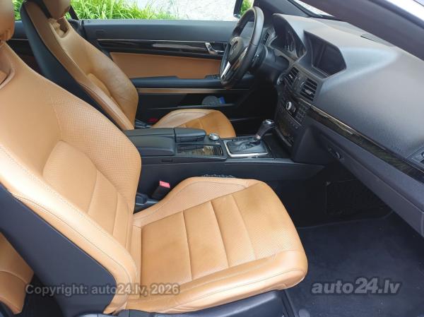 Black Mercedes-Benz E-Class 2011 in Tartu, with an engine capacity of 3.00 L and mileage of 235 thousand km for 12990 €, photo 7 on AUTOMOTO.COM.LV