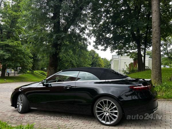 Black Mercedes-Benz E-Class 2021 in Tartu, with an engine capacity of 2.00 L and mileage of 70 thousand km for 40000 €, photo 5 on AUTOMOTO.COM.LV