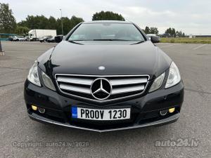 Melns Mercedes-Benz E-Class 2010 Tartu, ar dzinēja tilpumu 0.00 L un nobraukumu 223 tūkst. km par 10000 €, foto 3 vietnē AUTOMOTO.COM.LV