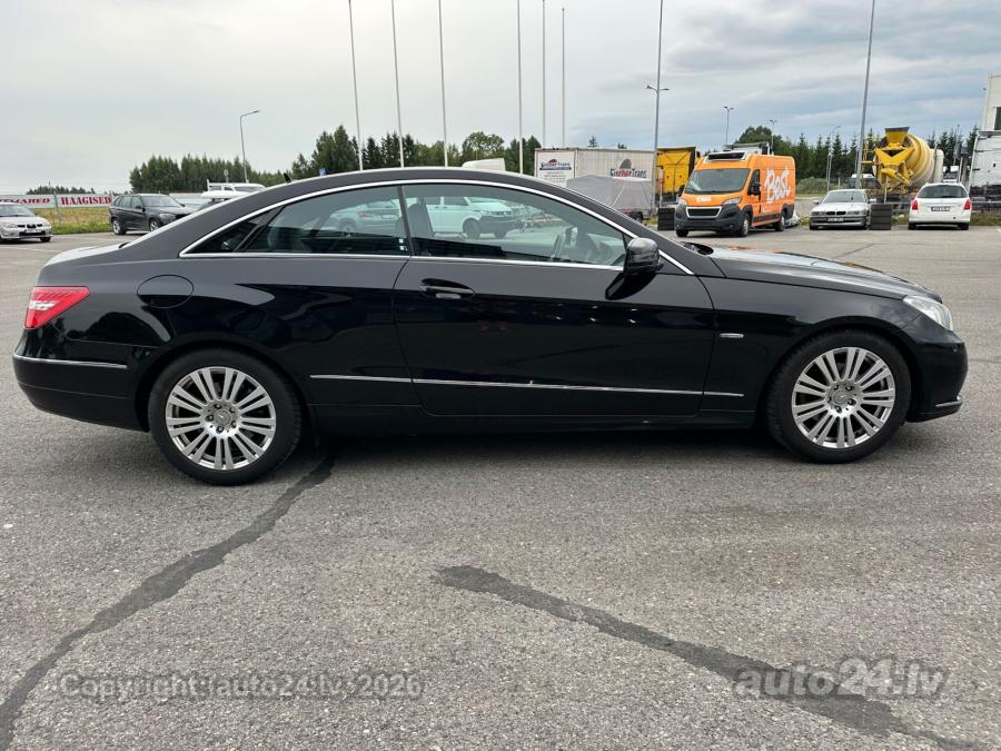 Melns Mercedes-Benz E-Class 2010 Tartu, ar dzinēja tilpumu 0.00 L un nobraukumu 223 tūkst. km par 10000 €, foto 5 vietnē AUTOMOTO.COM.LV