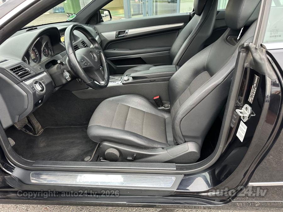 Melns Mercedes-Benz E-Class 2010 Tartu, ar dzinēja tilpumu 0.00 L un nobraukumu 223 tūkst. km par 10000 €, foto 10 vietnē AUTOMOTO.COM.LV