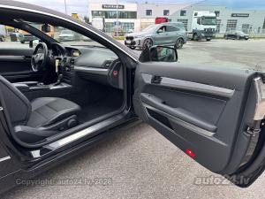 Melns Mercedes-Benz E-Class 2010 Tartu, ar dzinēja tilpumu 0.00 L un nobraukumu 223 tūkst. km par 10000 €, foto 12 vietnē AUTOMOTO.COM.LV