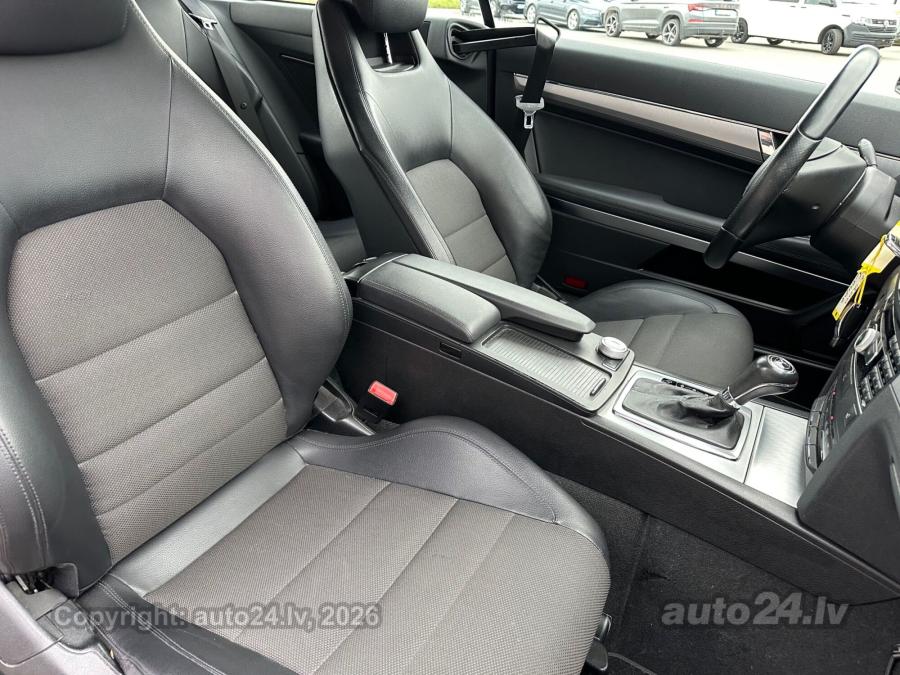 Melns Mercedes-Benz E-Class 2010 Tartu, ar dzinēja tilpumu 0.00 L un nobraukumu 223 tūkst. km par 10000 €, foto 15 vietnē AUTOMOTO.COM.LV