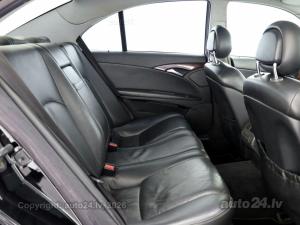 Melns Mercedes-Benz E-Class 2003 Tallina, ar dzinēja tilpumu 2.10 L un nobraukumu 331 tūkst. km par 1999 €, foto 7 vietnē AUTOMOTO.COM.LV