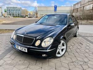 Melns Mercedes-Benz E-Class 2003 Tallina, ar dzinēja tilpumu 4.00 L un nobraukumu 0 tūkst. km par 4999 €, foto 13 vietnē AUTOMOTO.COM.LV