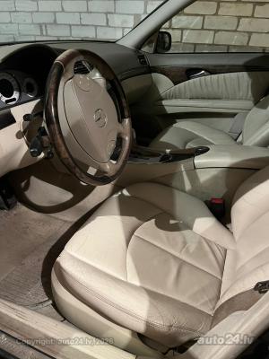 Black Mercedes-Benz E-Class 2003 in Tallinn, with an engine capacity of 3.20 L and mileage of 202 thousand km for 6000 €, photo 10 on AUTOMOTO.COM.LV