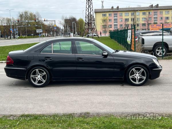 Черный Мерседес Е-Класс 2003 в Нарва, объемом двигателя 2.10 л и пробегом 715 тыс. км за 1499 €, фото 2 на AUTOMOTO.COM.LV