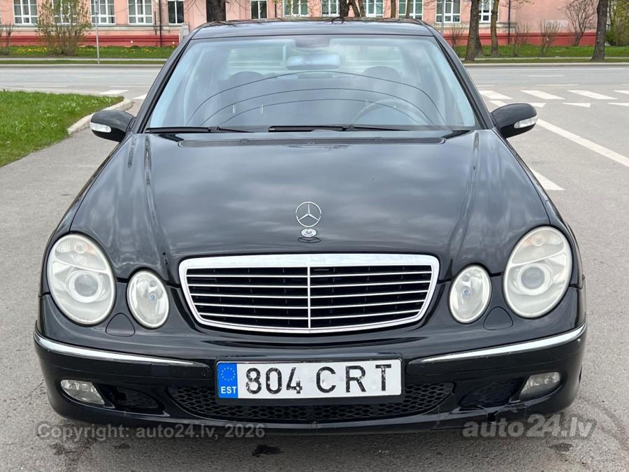 Melns Mercedes-Benz E-Class 2003 Narva, ar dzinēja tilpumu 2.10 L un nobraukumu 715 tūkst. km par 1499 €, foto 5 vietnē AUTOMOTO.COM.LV