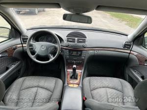 Melns Mercedes-Benz E-Class 2003 Narva, ar dzinēja tilpumu 2.10 L un nobraukumu 715 tūkst. km par 1499 €, foto 11 vietnē AUTOMOTO.COM.LV