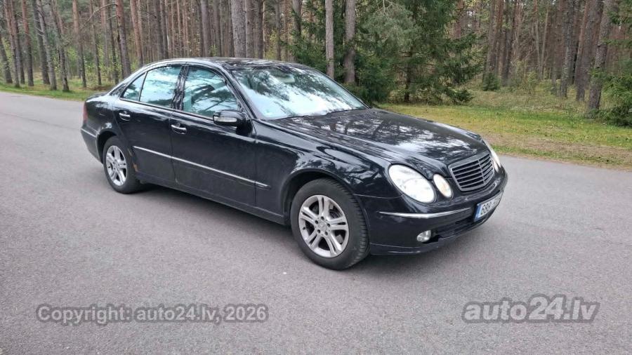 Melns Mercedes-Benz E-Class 2003 Tallina, ar dzinēja tilpumu 3.20 L un nobraukumu 366 tūkst. km par 1500 €, foto 5 vietnē AUTOMOTO.COM.LV