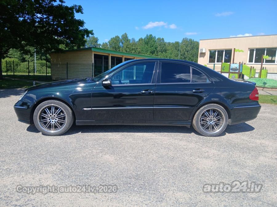 Melns Mercedes-Benz E-Class 2003 Veru, ar dzinēja tilpumu 2.70 L un nobraukumu 357 tūkst. km par 4800 €, foto 3 vietnē AUTOMOTO.COM.LV