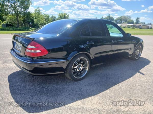 Melns Mercedes-Benz E-Class 2003 Veru, ar dzinēja tilpumu 2.70 L un nobraukumu 357 tūkst. km par 4800 €, foto 6 vietnē AUTOMOTO.COM.LV