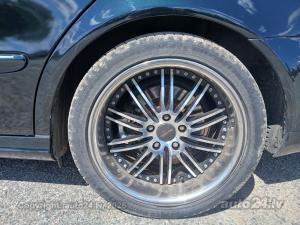 Melns Mercedes-Benz E-Class 2003 Veru, ar dzinēja tilpumu 2.70 L un nobraukumu 357 tūkst. km par 4800 €, foto 17 vietnē AUTOMOTO.COM.LV