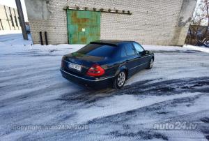 Melns Mercedes-Benz E-Class 2004 Veru, ar dzinēja tilpumu 3.20 L un nobraukumu 0 tūkst. km par 2000 €, foto 3 vietnē AUTOMOTO.COM.LV