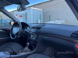 Melns Mercedes-Benz E-Class 2004 Narva, ar dzinēja tilpumu 2.10 L un nobraukumu 412 tūkst. km par 1999 €, foto 24 vietnē AUTOMOTO.COM.LV
