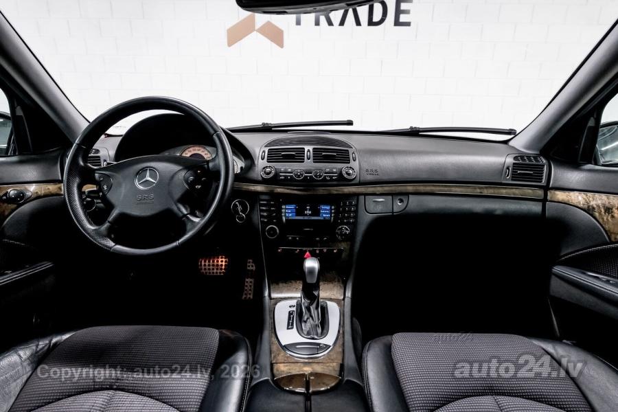 Melns Mercedes-Benz E-Class 2004 Pērnava, ar dzinēja tilpumu 2.10 L un nobraukumu 403 tūkst. km par 2990 €, foto 15 vietnē AUTOMOTO.COM.LV