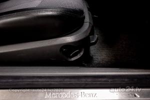 Melns Mercedes-Benz E-Class 2004 Pērnava, ar dzinēja tilpumu 2.10 L un nobraukumu 403 tūkst. km par 2990 €, foto 17 vietnē AUTOMOTO.COM.LV