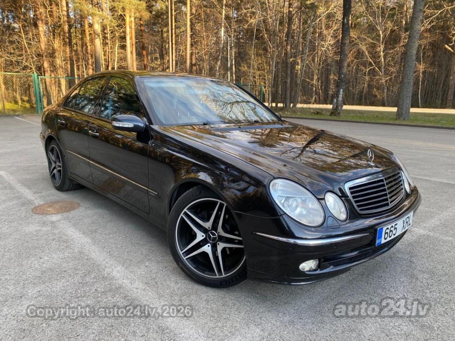 Melns Mercedes-Benz E-Class 2005 Tallina, ar dzinēja tilpumu 3.20 L un nobraukumu 344 tūkst. km par 5999 €, foto 1 vietnē AUTOMOTO.COM.LV