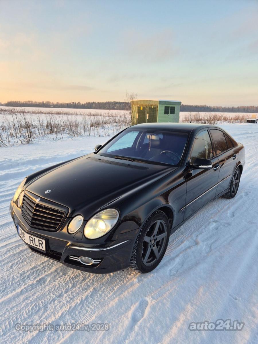 Melns Mercedes-Benz E-Class 2006 Narva, ar dzinēja tilpumu 3.00 L un nobraukumu 290 tūkst. km par 4000 €, foto 1 vietnē AUTOMOTO.COM.LV